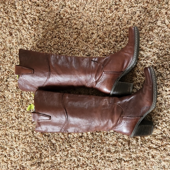 Sundance | Shoes | Well Loved Sundance Knee High Leather Boots | Poshmark